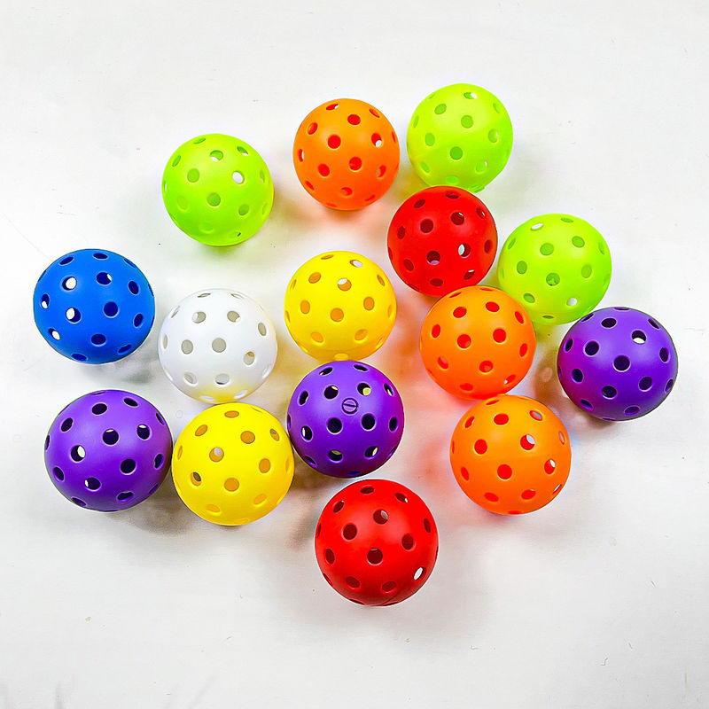 74mm Length Outdoor Pickleball Balls With PE Super Hard Injection / 40 ...